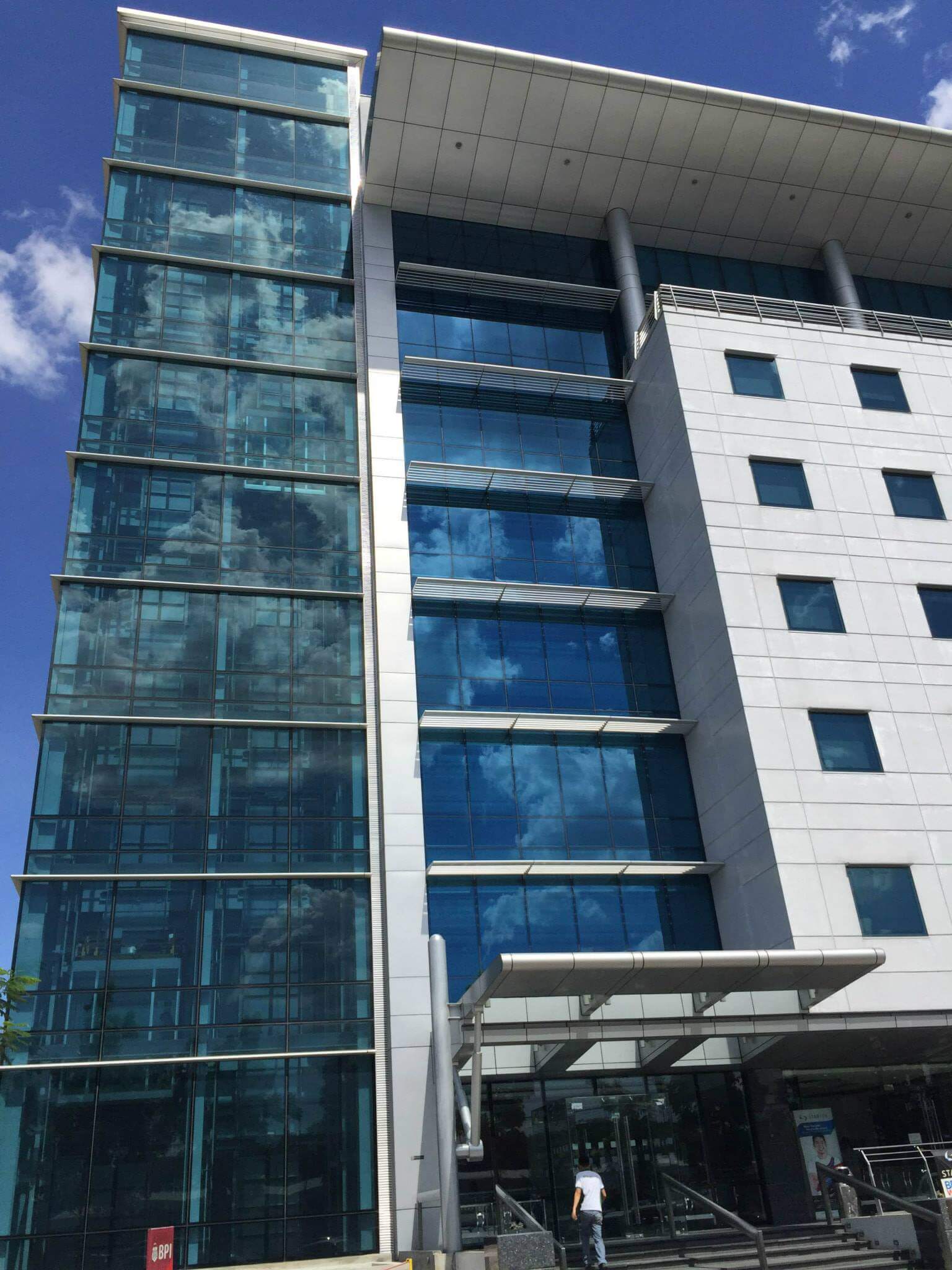 Connext | Outsource Accelerator