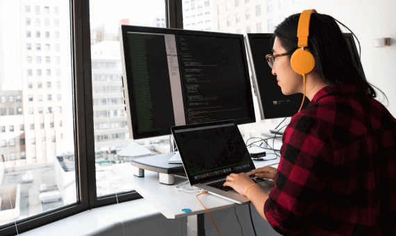 Outsourcing Software Development | Outsource Accelerator