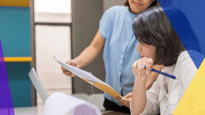 A guide on how to decide between two candidates | Outsource Accelerator